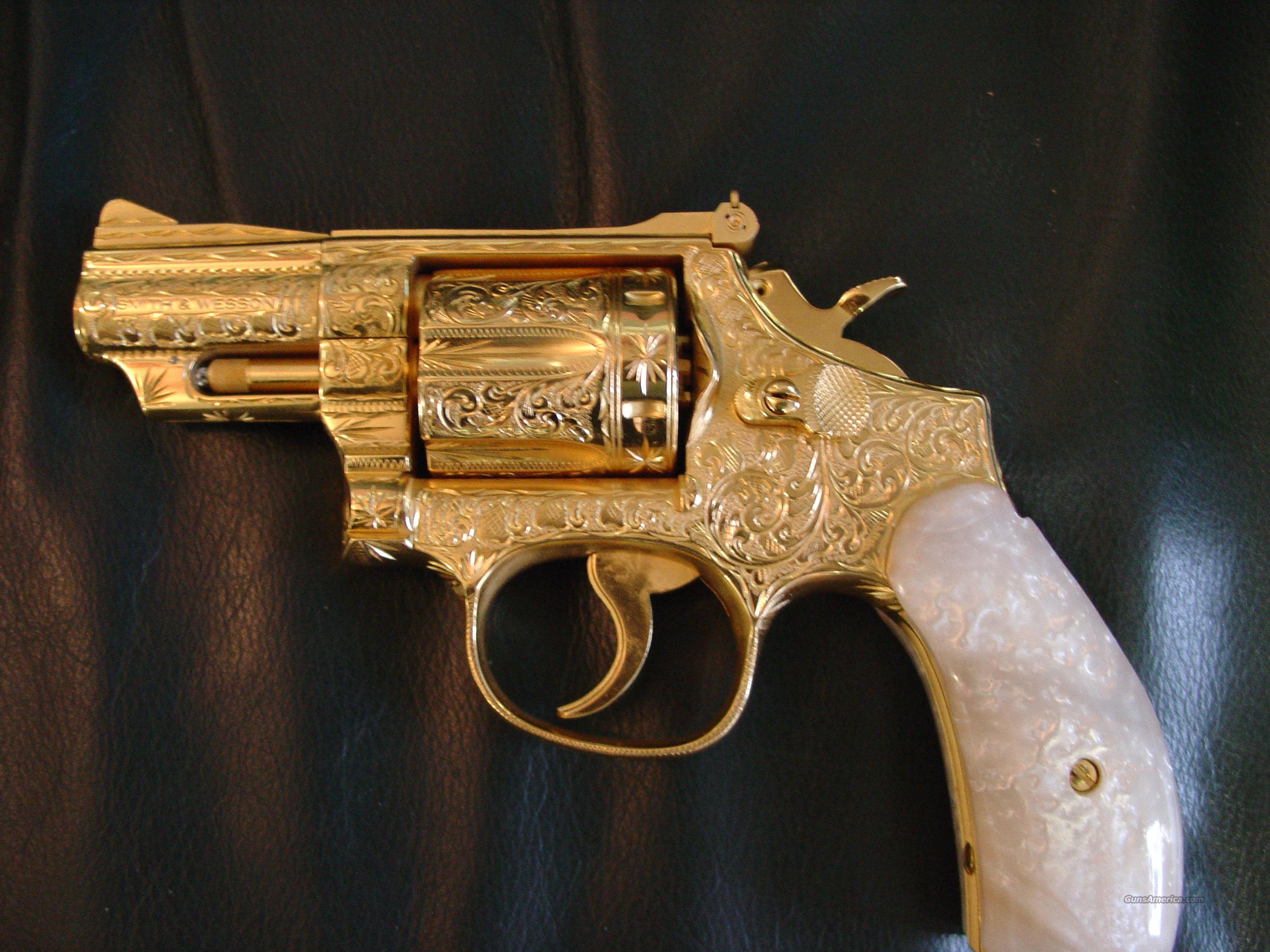 Smith & Wesson 19-5,24K gold plated,Pearlite gr... for sale