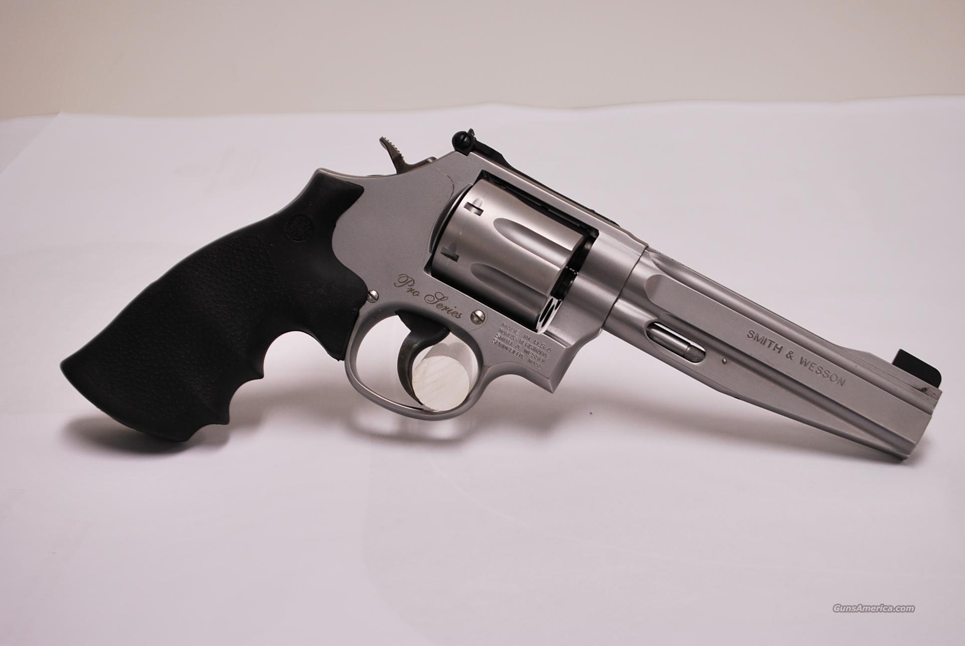 SMITH & WESSON 686 Plus Pro Series ... for sale at Gunsamerica.com ...