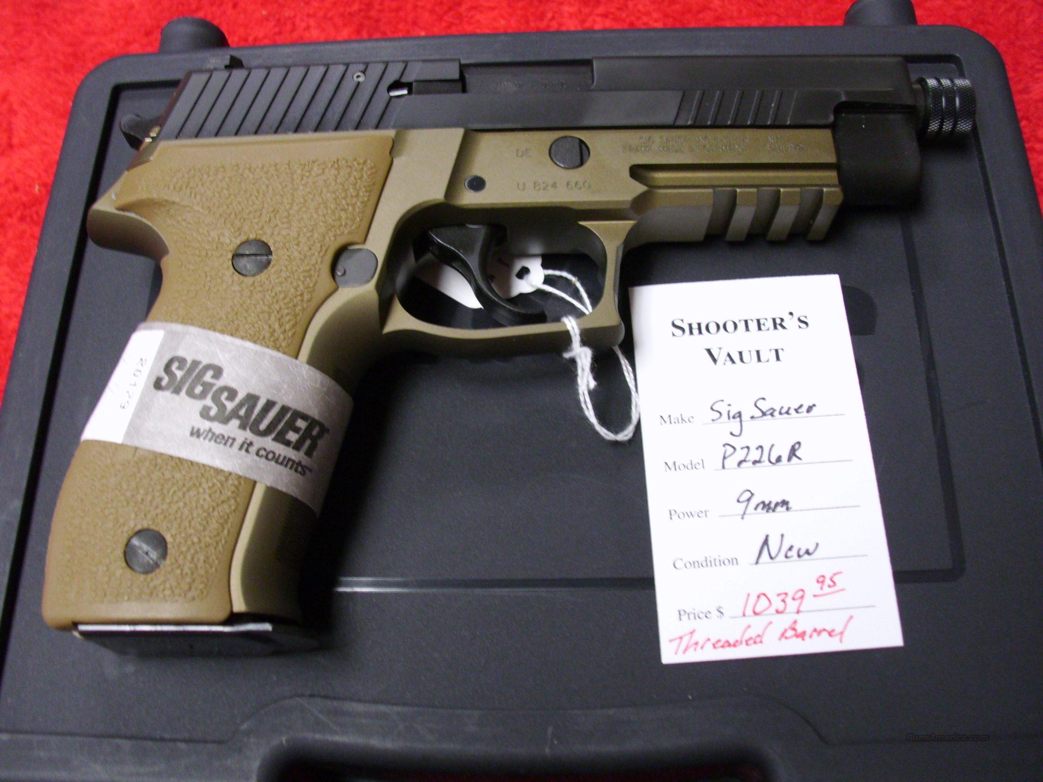 Sig Sauer P226 Combat Tb