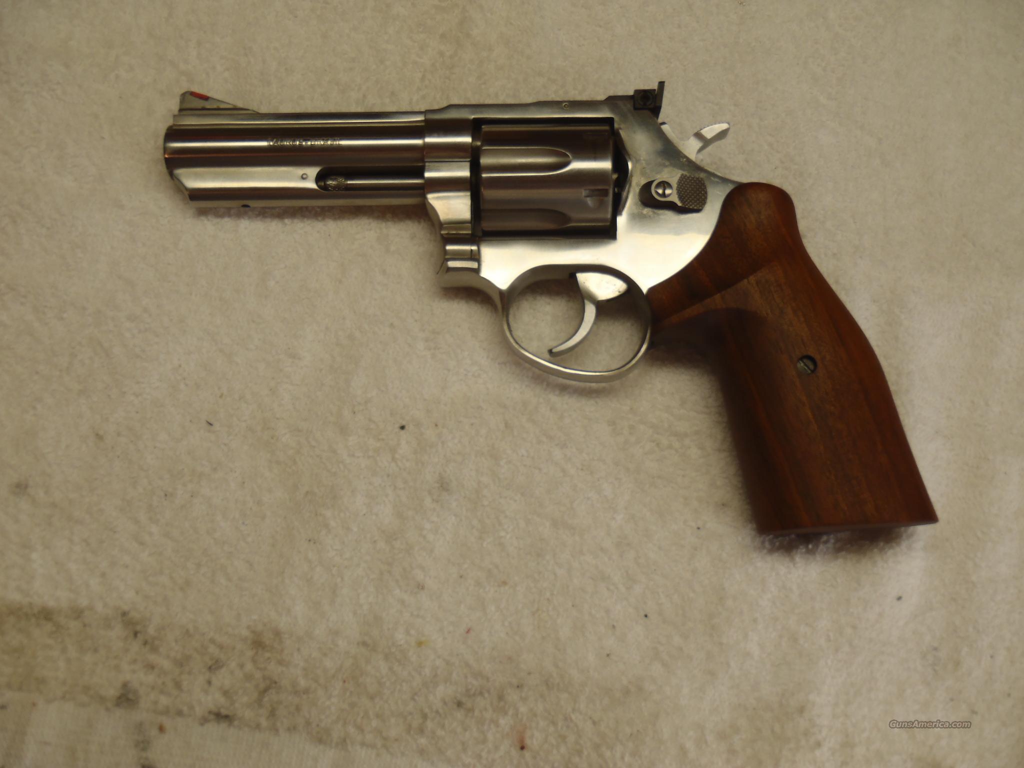 Taurus Model 608 Grips