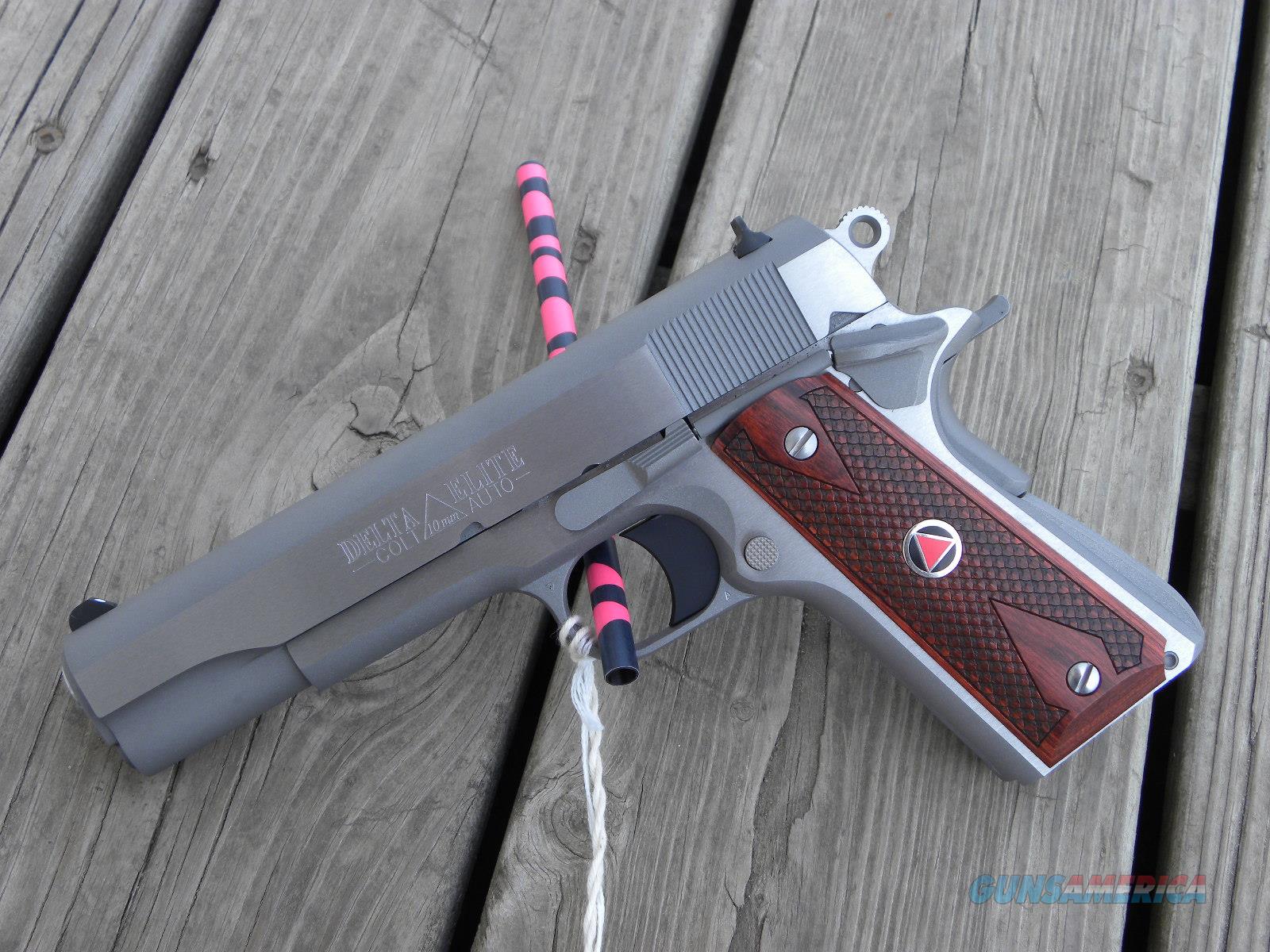 Colt Delta Elite Wood Grips