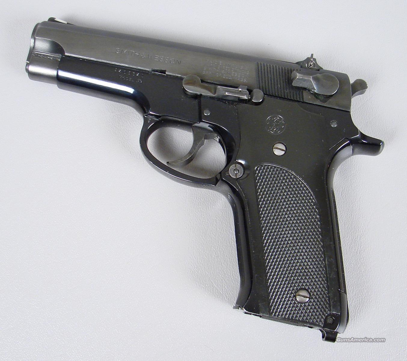 Smith & Wesson Model 59 Semi Auto Pistol in 9 M... for sale