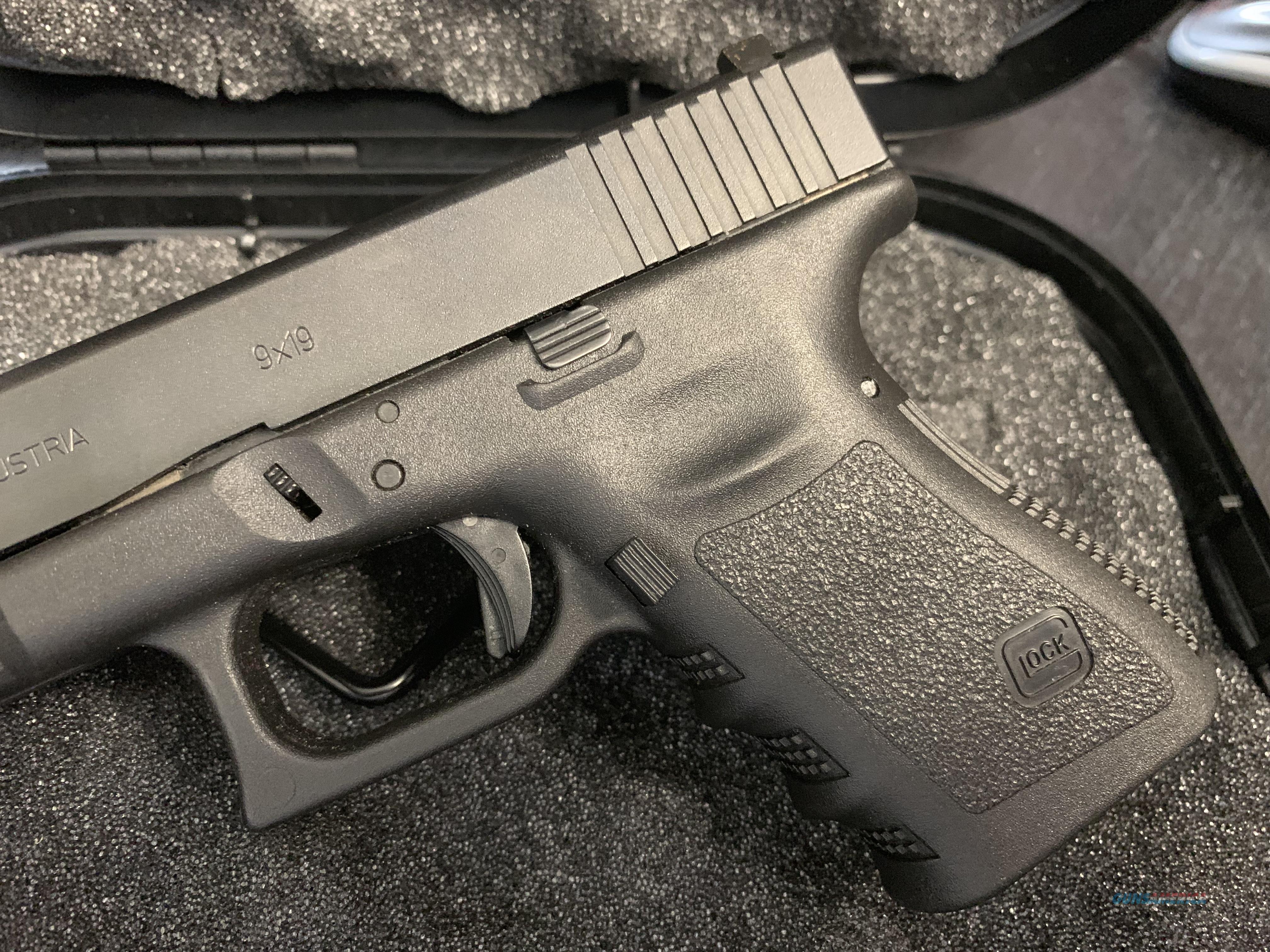 Glock 19 Gen 3 for sale at Gunsamerica.com: 929667544