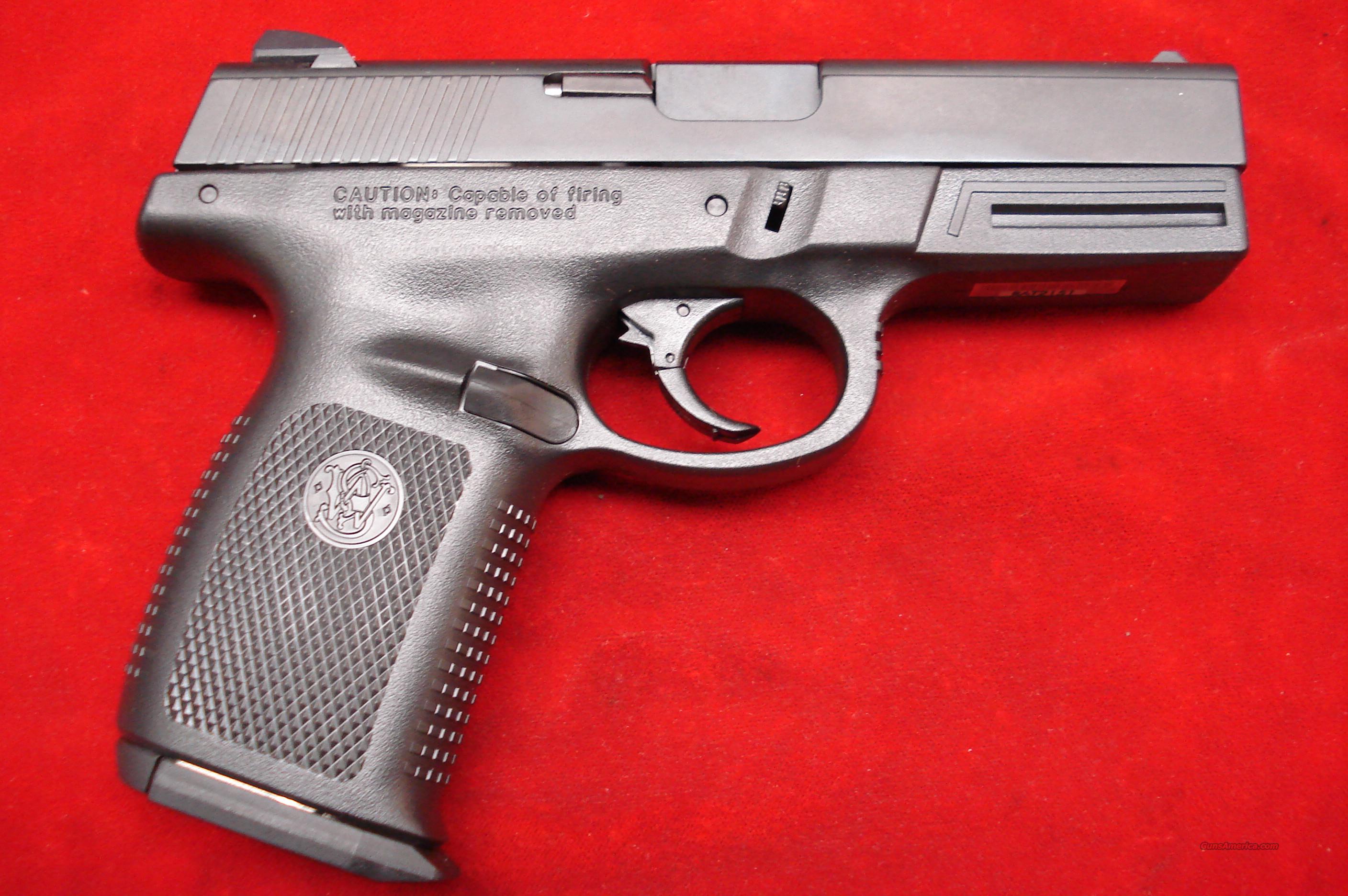 SMITH AND WESSON SIGMA 9MM NEW {{ F... for sale at Gunsamerica.com ...