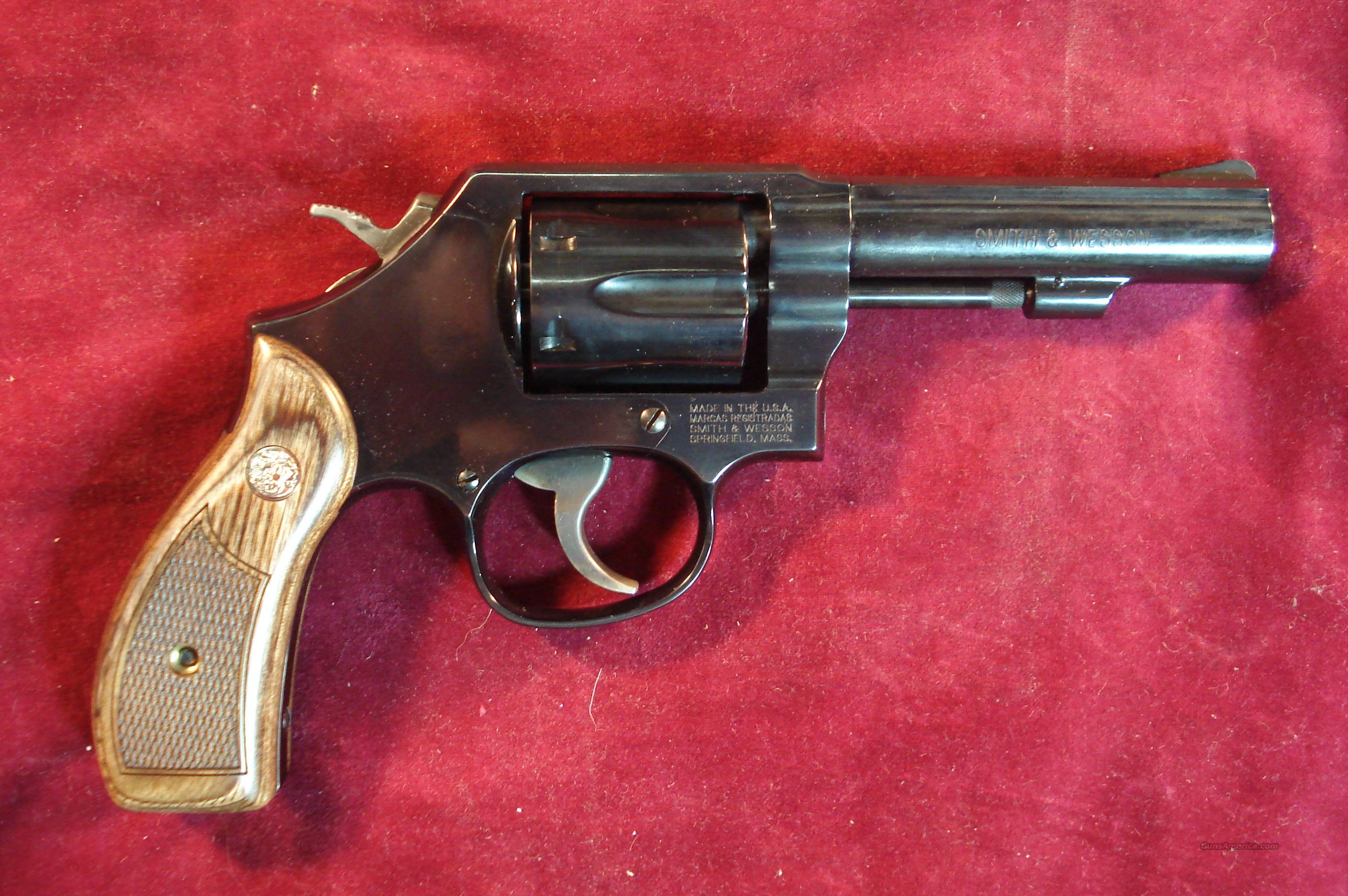 SMITH AND WESSON MODEL 10 CLASSIC ... for sale at Gunsamerica.com ...