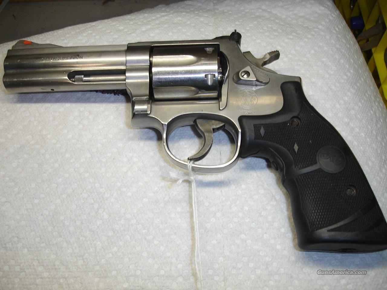 S&W 686-5 & LASER GRIPS for sale at Gunsamerica.com: 924653059