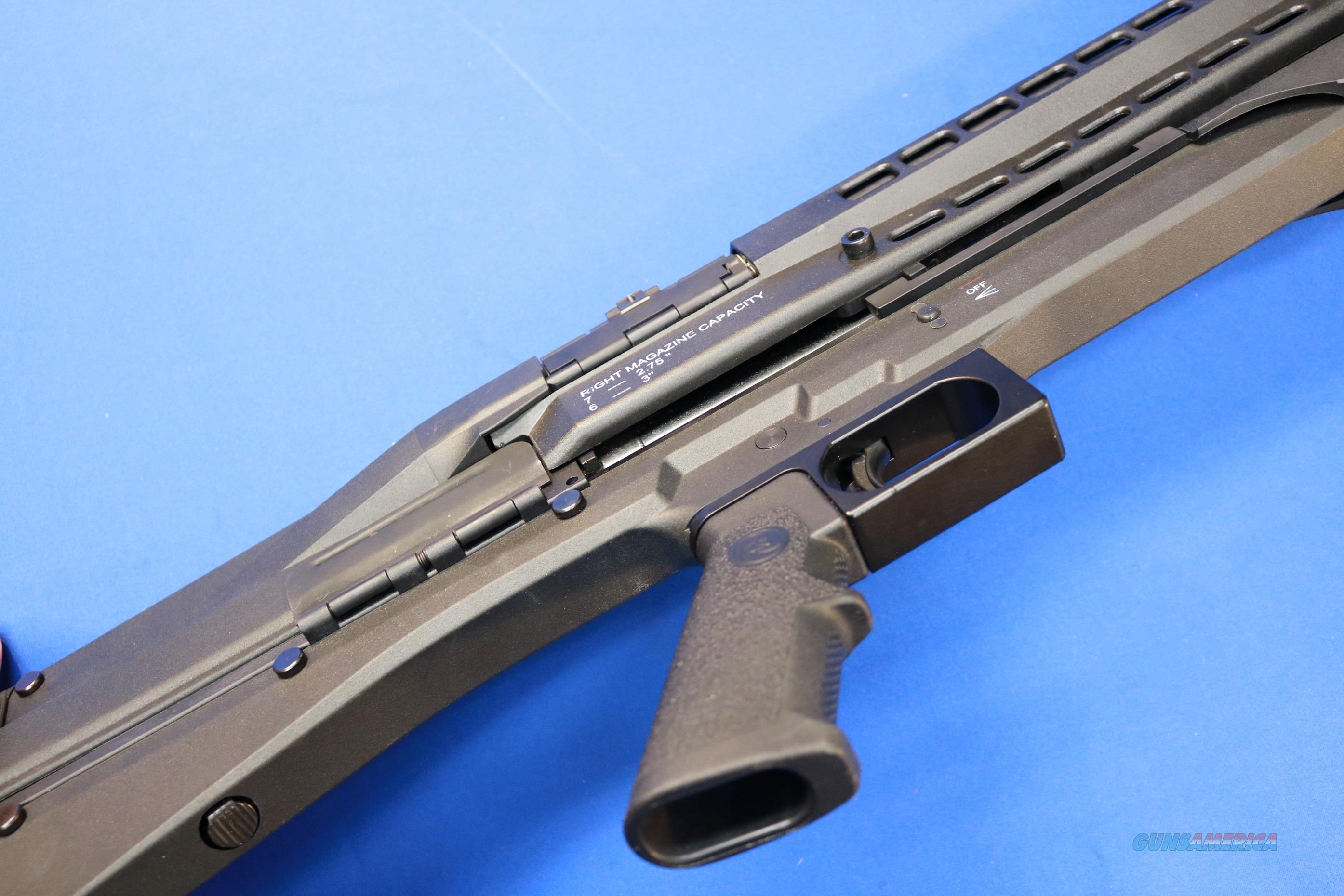 Utas Uts 15 Tactical Shotgun, Utas 15 ショットガン – ITET