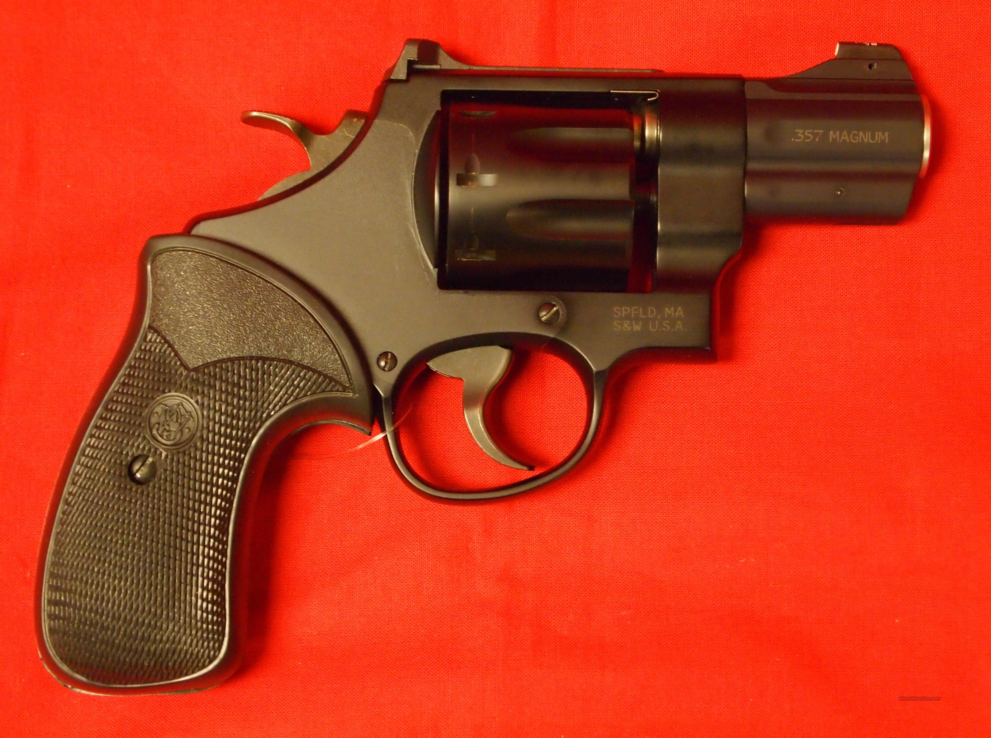S&W MOD 327 NIGHT GUARD 357MAG for sale at Gunsamerica.com: 972124854