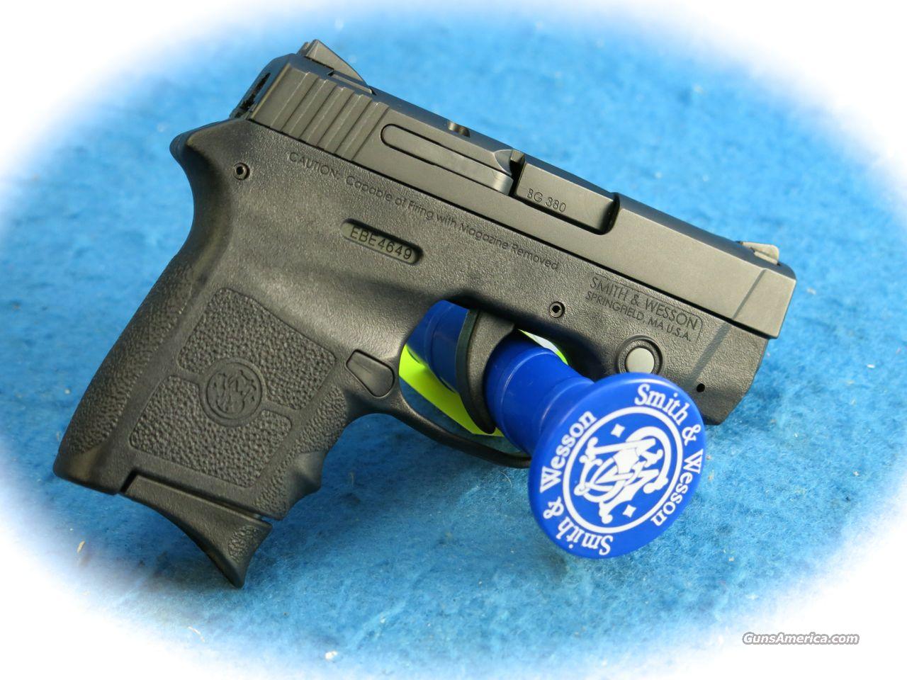 Smith & Wesson Model BG380 Bodyguar... for sale at Gunsamerica.com ...