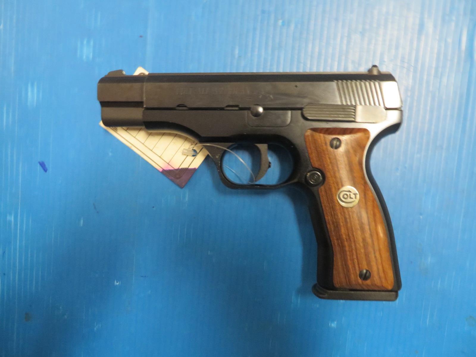 Colt 2000 9mm Auto pistol for sale at Gunsamerica.com: 916008956