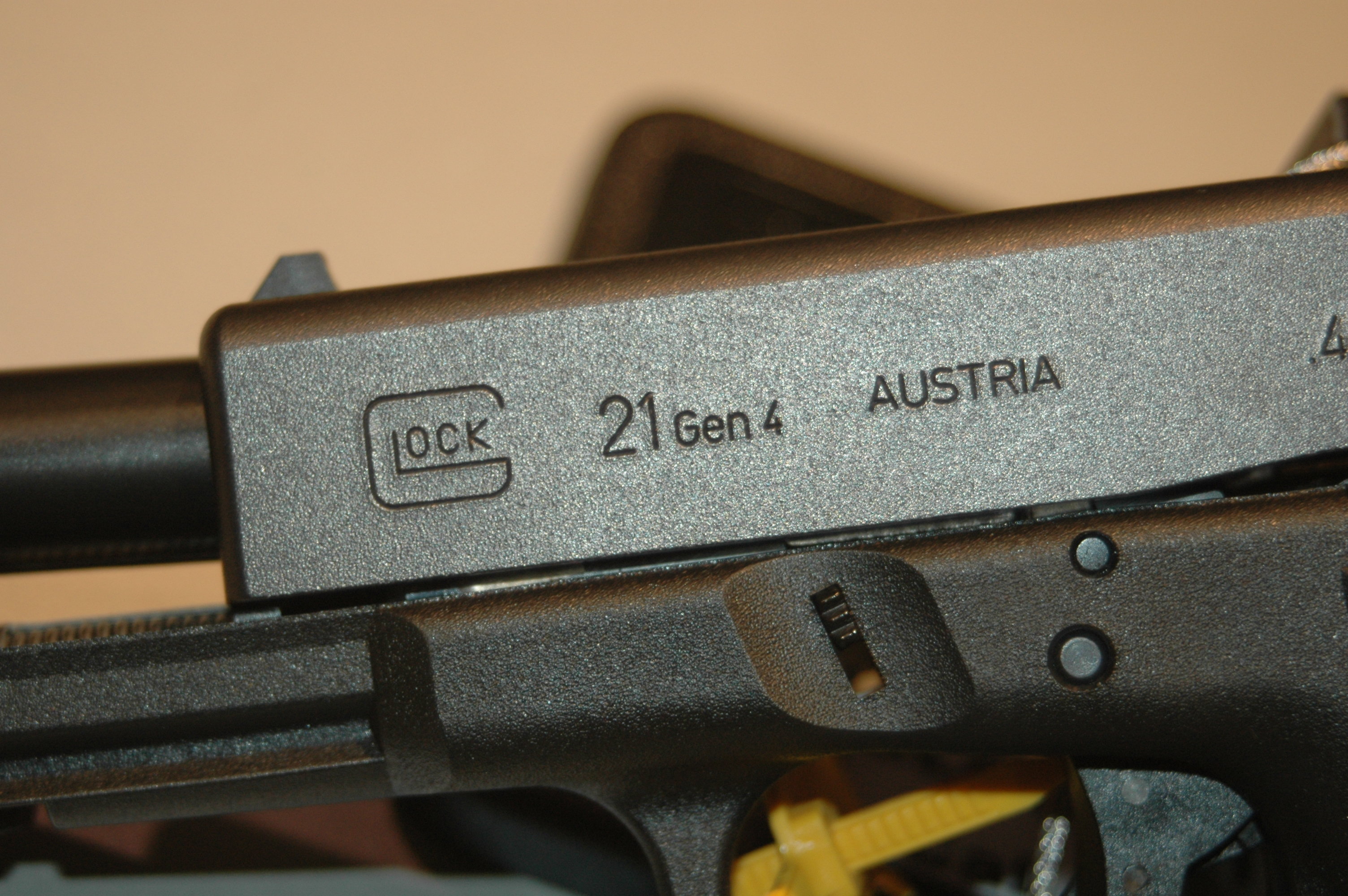 Glock 21 & 32 Gen 4 at SHOT 2012