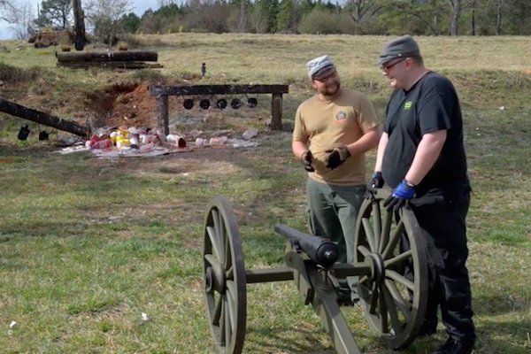 Holy Moses! IraqVet8888 Has A 37mm Parrott Rifle!