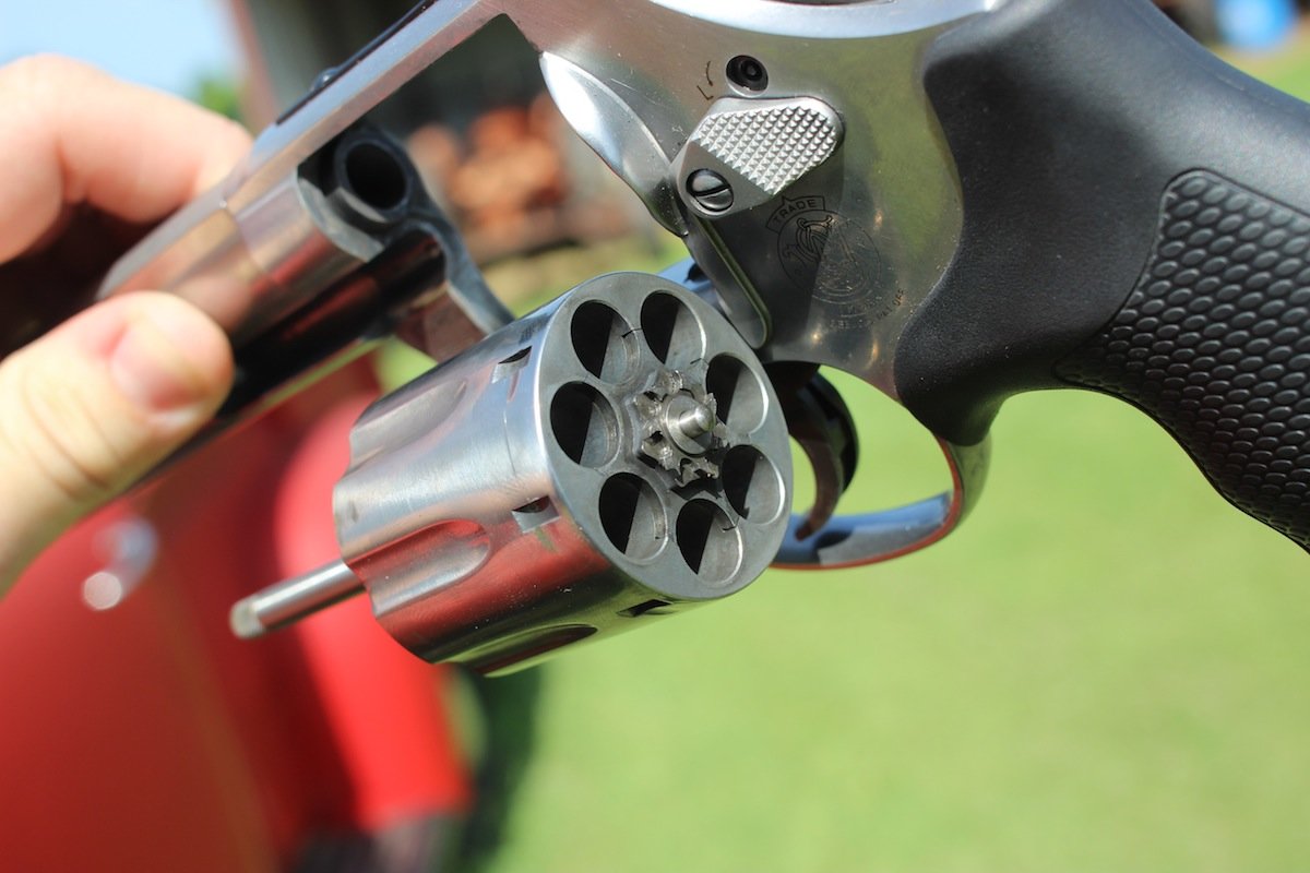 Shoot-out: Colt Python vs. Smith & Wesson 686