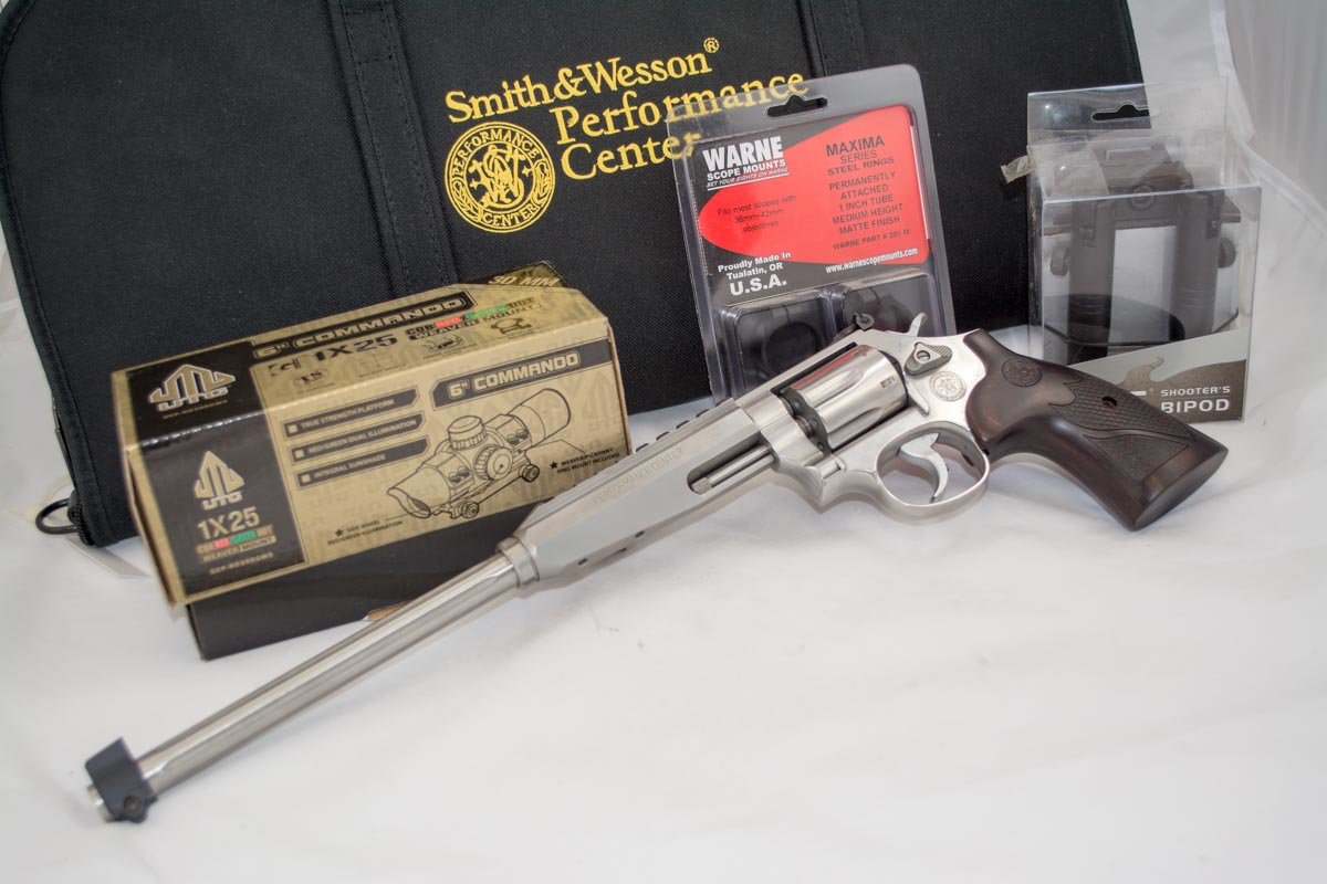 A Long Range Revolver? Smith & Wesson 647 Varminter