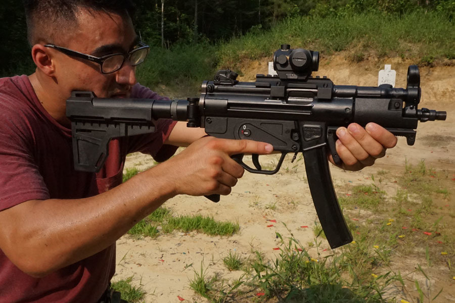 Zenith Z-5P – The MP5K Done Right