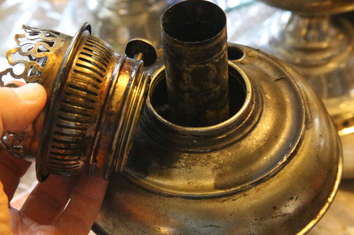 Prepping 101: High Output Rayo Center Draft Lamps With Diesel Fuel