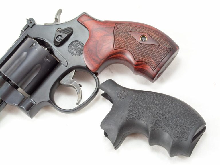 A Recoilless Snubbie .357? The 7-Shot Smith & Wesson Performance Center ...