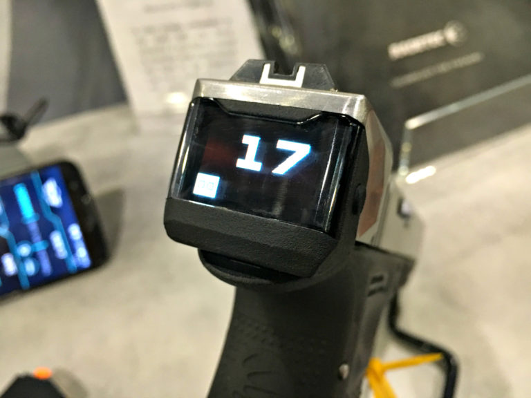 Digital Round-Count Display for Your Glock! Radetec's Smart Slide ...