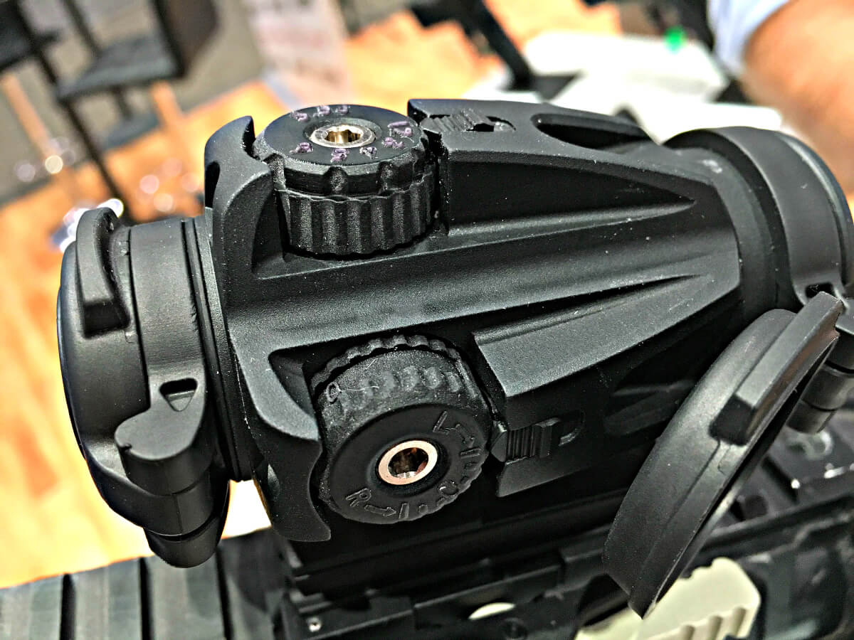 A Red Dot for Accurate Shots at Distance: Aimpoint's CompM5b - SHOT ...