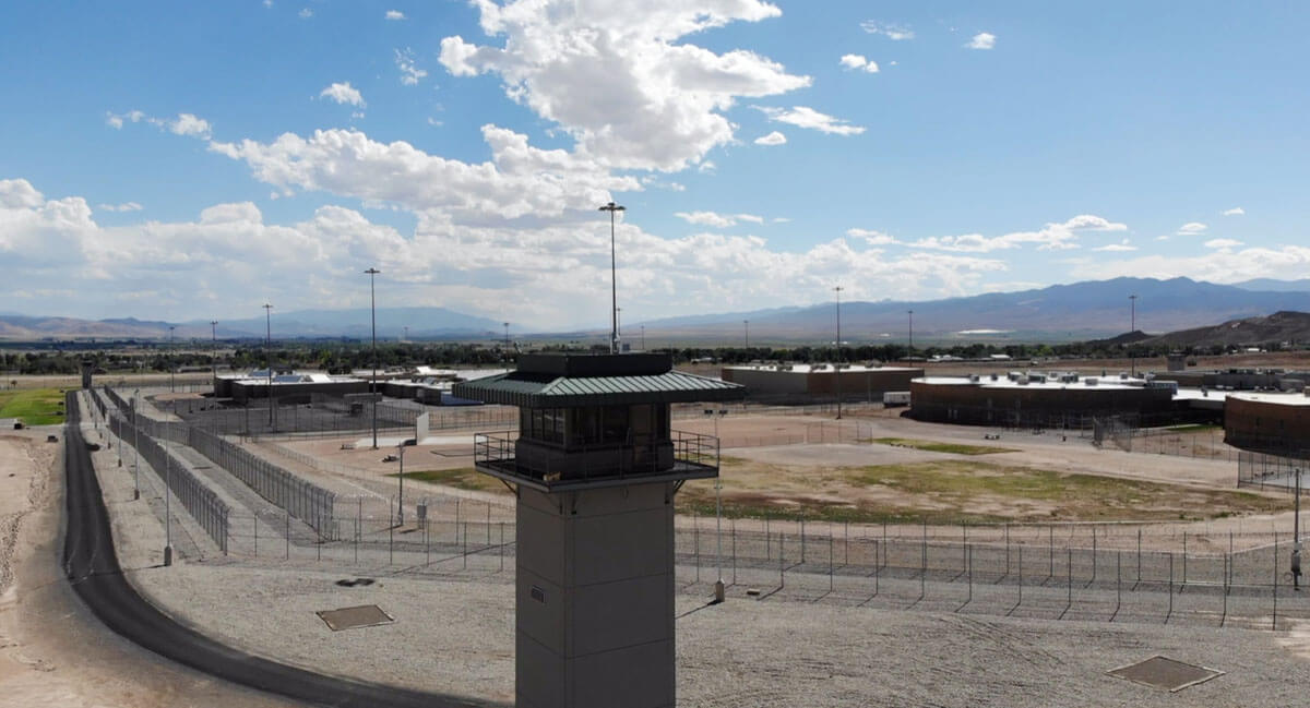 Two Criminals and The American 180 Submachine Gun: 1,200 RPM Rimfire Ripper