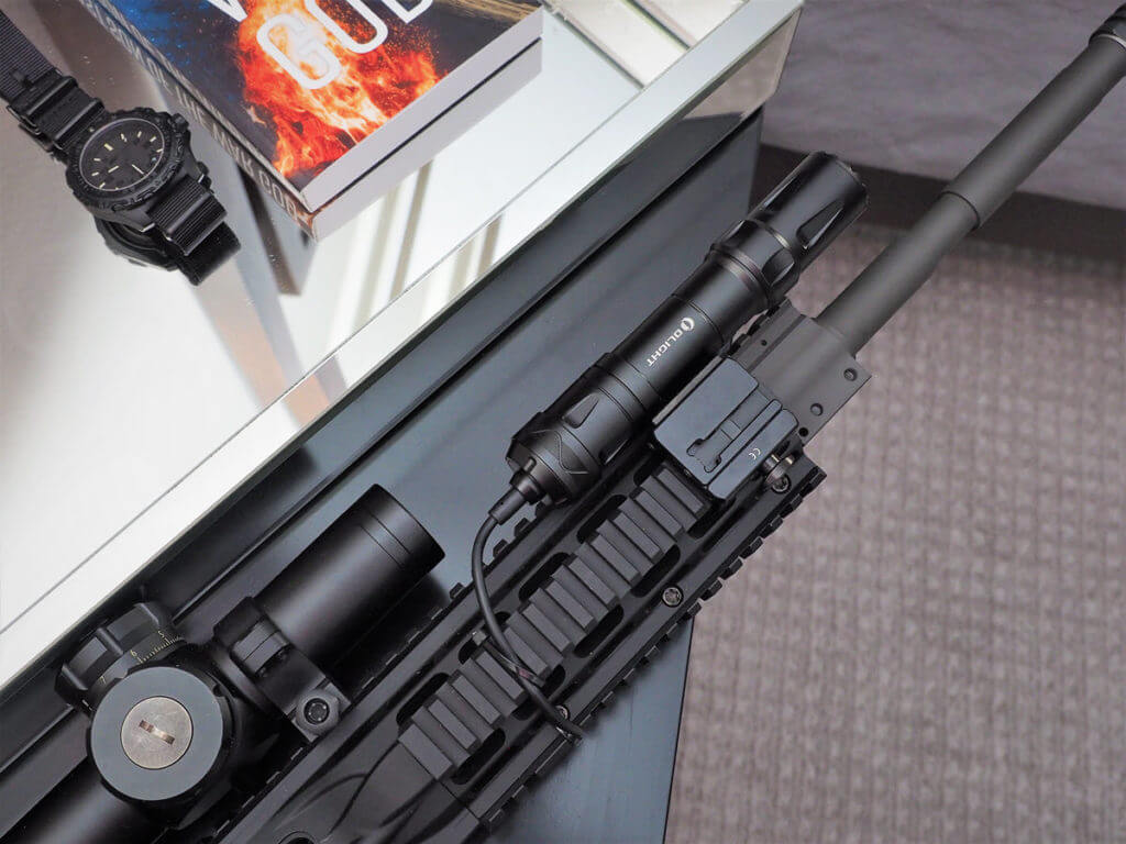 2,000 Lumen Weapon light from Olight - Odin Full Review