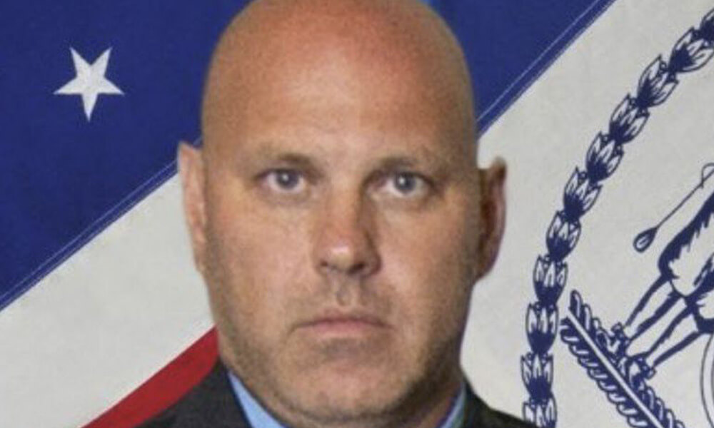 New York 'Comedian' Wielding a Fake Gun Gets 33 Years for Friendly Fire ...