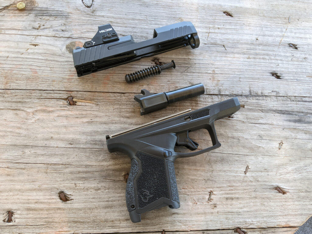 The Taurus GX4 T.O.R.O. is the Dark-Horse CCW You Didn’t Know You ...