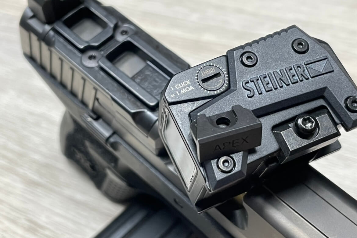 Steiner MPS: Enclosed-Emitter Micro Pistol Sight Review