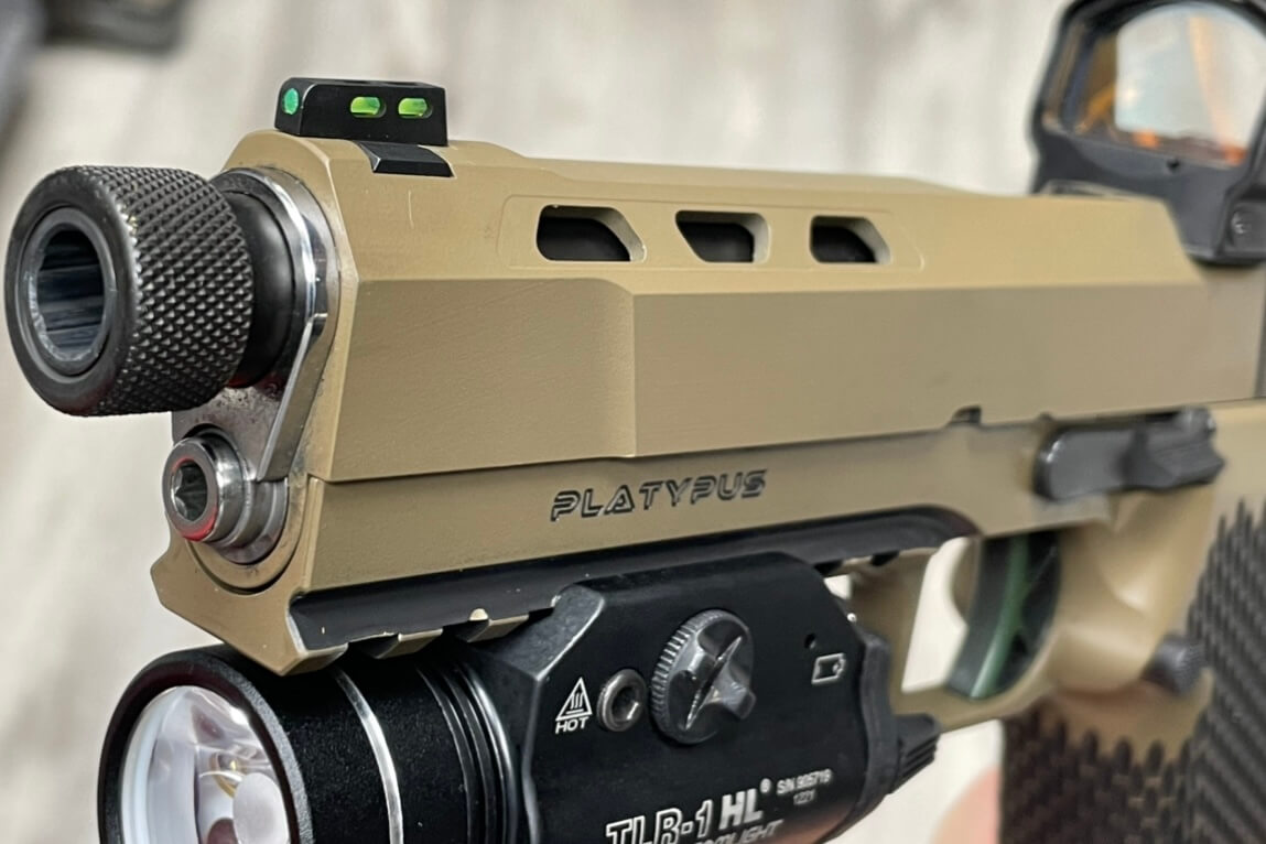 Review: 1911 That Takes Glock Mags?! Meet the Stealth Arms Platypus