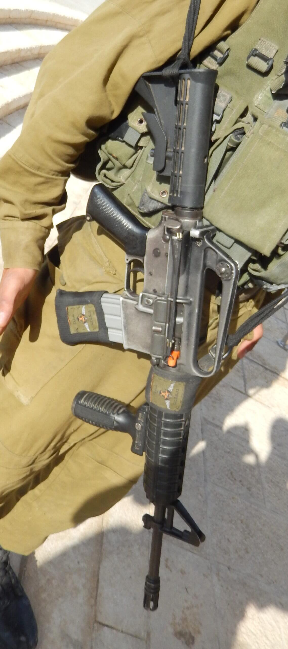 The IDF Mekut'zar Carbine: Extraordinary Israeli Rifle