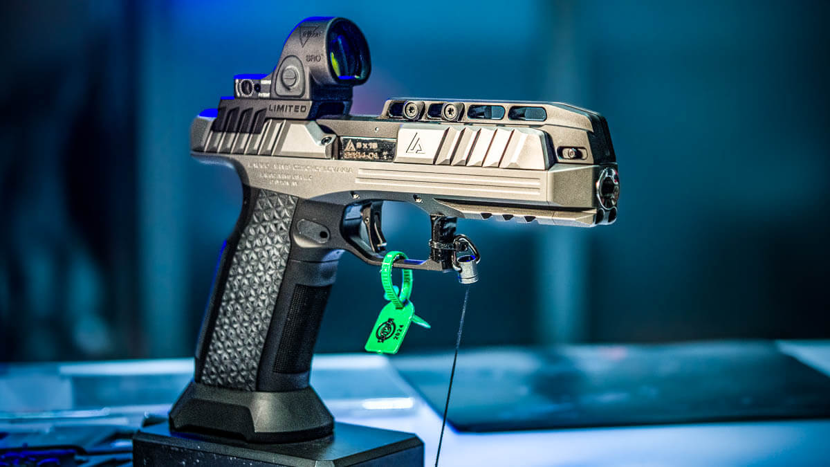 The Alien Creator Evolution from Laugo Arms