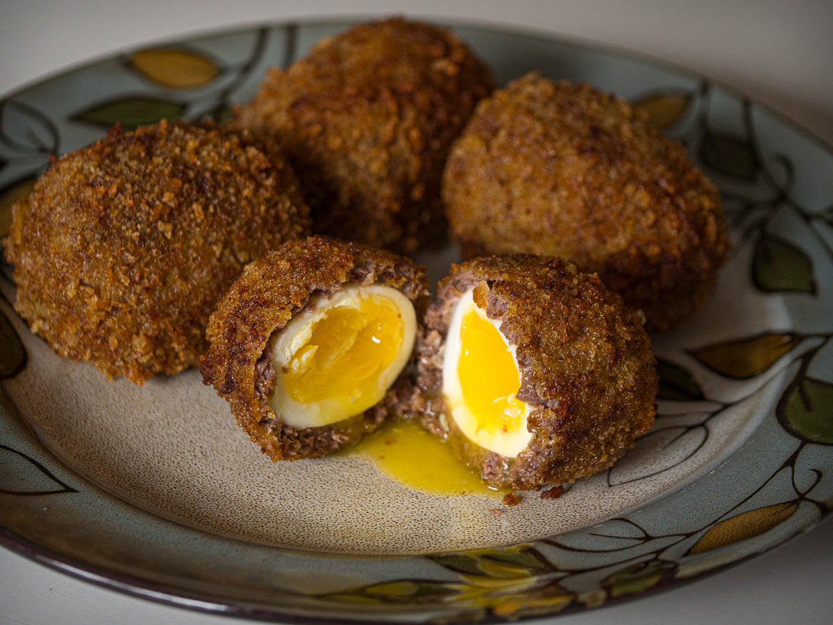 Hunt365 - Simple Gourmet: Deer Sausage Scotch Eggs