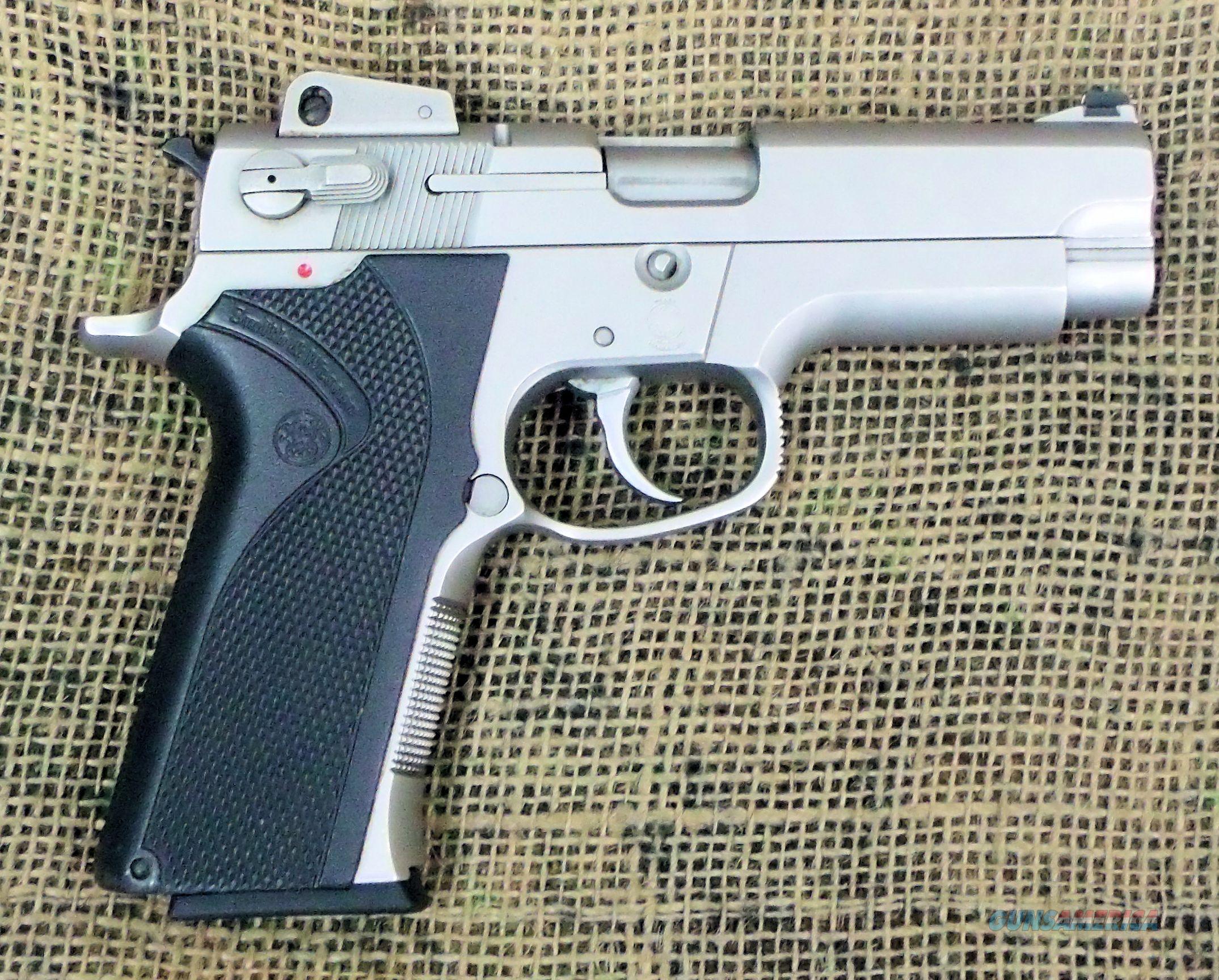 SMITH & WESSON Model 4006 Pistol, 40S&W Cal. for sale