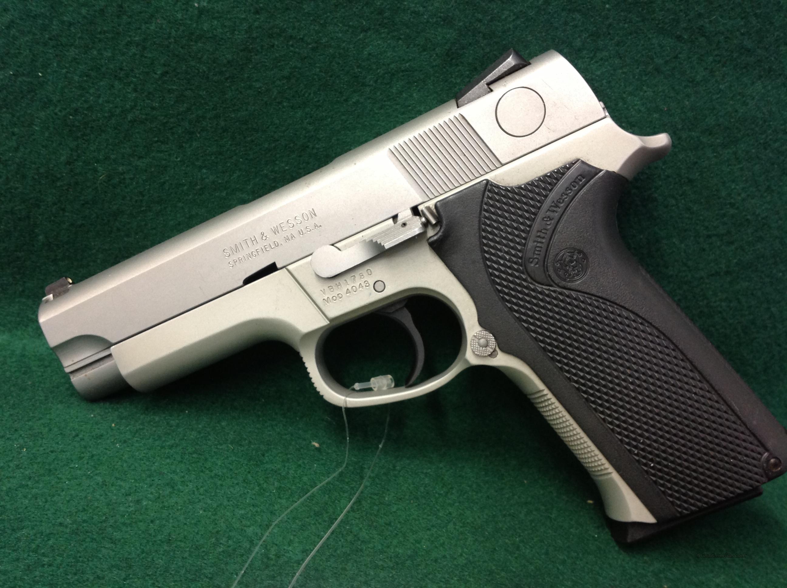 Smith & Wesson 4043 for sale
